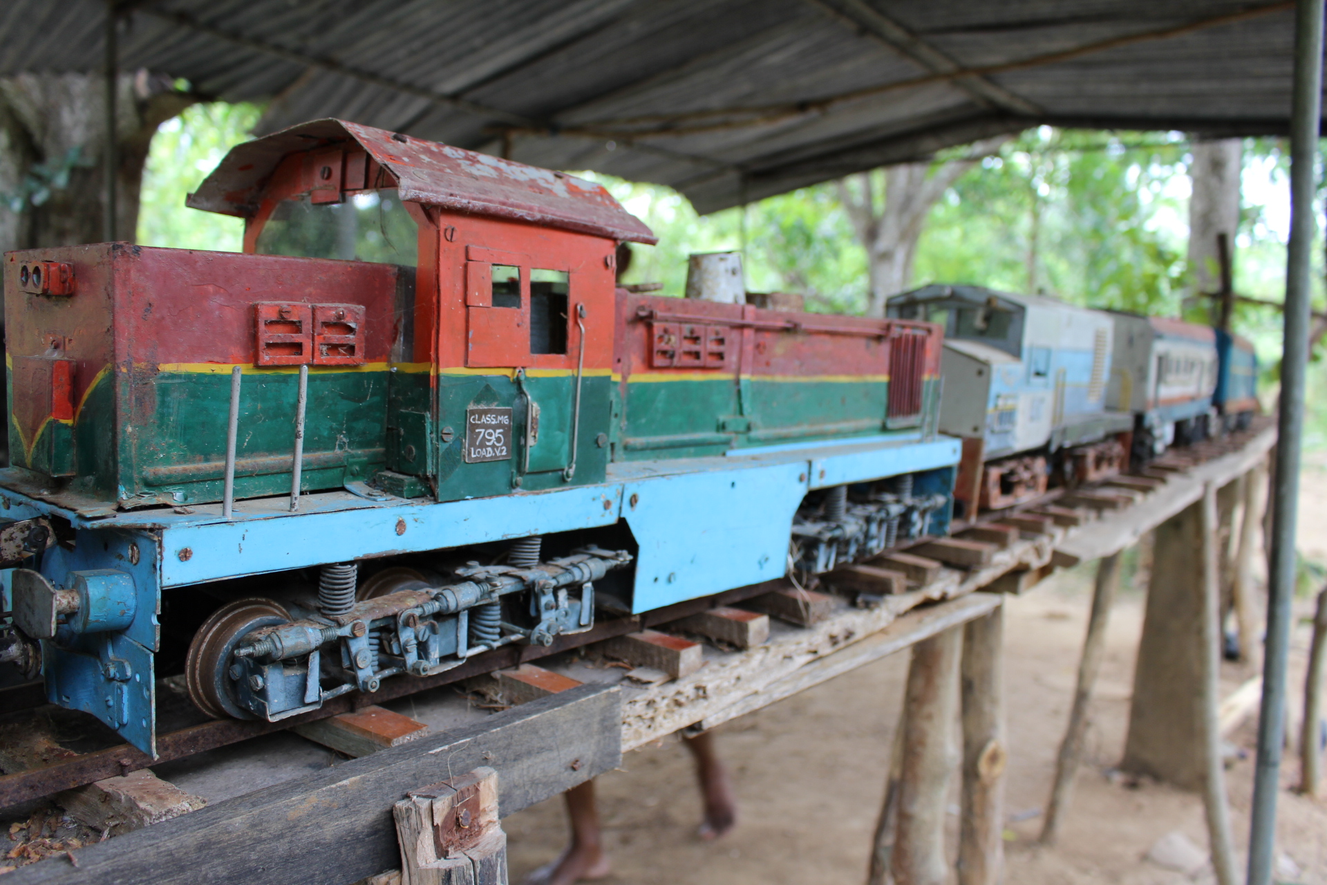 Meet the local ‘Engine Man’- [photos] - Meet The Local ‘Engine Man ...