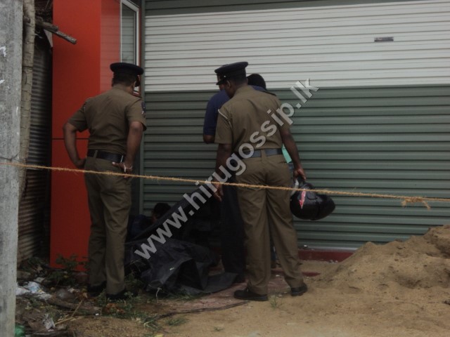 ඇසල සැණකෙළිය බලන්න ගිය රවිඳු ගැටුමකට මැදිව අවාසනාවන්ත ලෙස මෙලොව ...