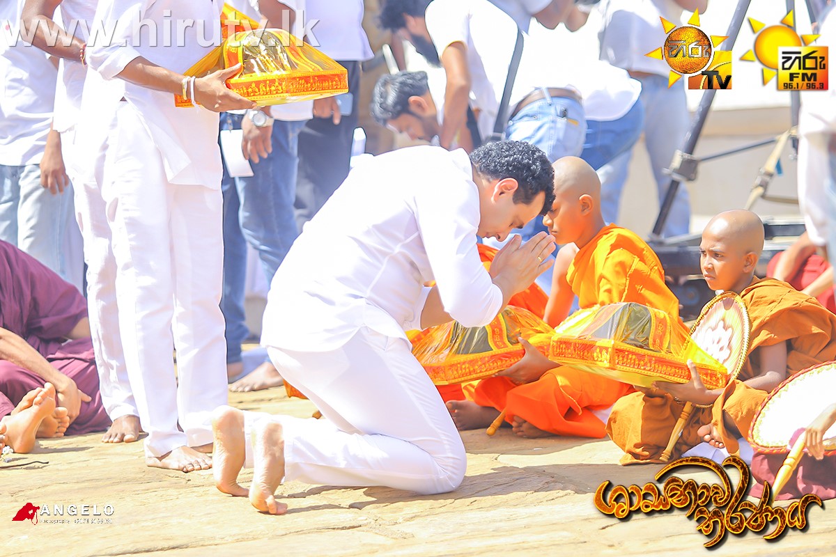 මහා සංඝරත්නයේ සහ ලක්ෂ සංඛ්‍යාත සැදැහැවතුන්ගේ ආශිර්වාදය මැද සිදුකෙරුණු ...