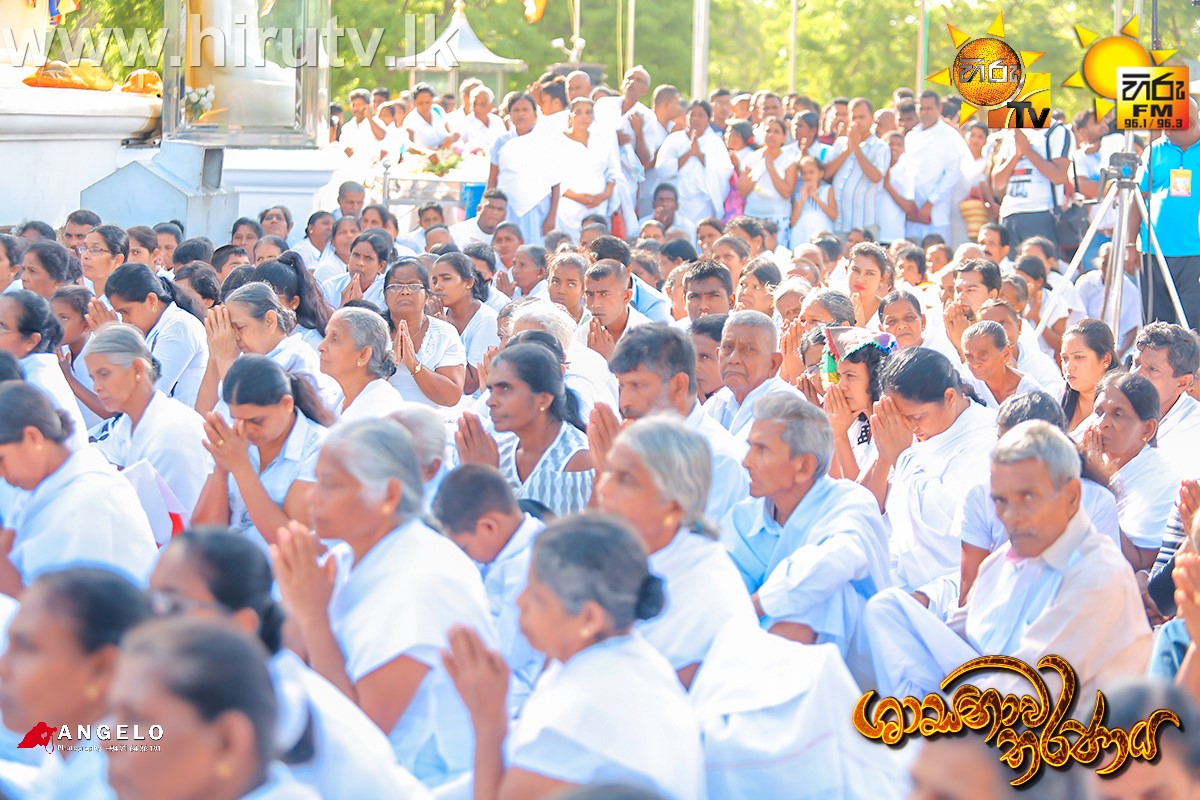 මහා සංඝරත්නයේ සහ ලක්ෂ සංඛ්‍යාත සැදැහැවතුන්ගේ ආශිර්වාදය මැද සිදුකෙරුණු ...