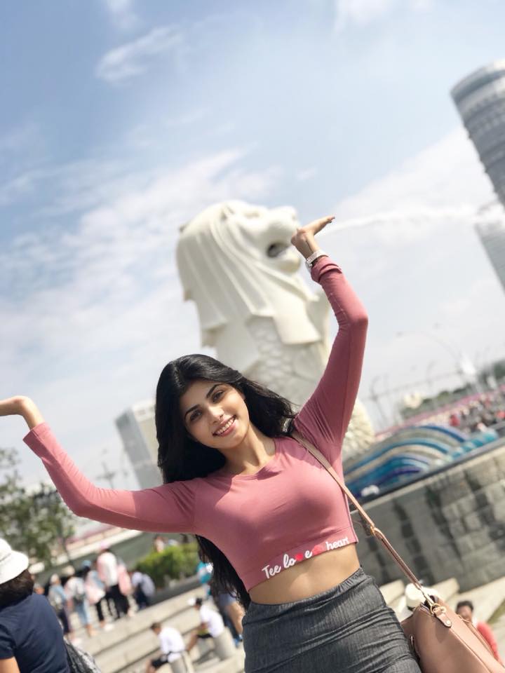 "මට ගොසිප් එකක් හැදු‍ණේ පළමු වතාවට... අපි ඒ වගේ දෙයක් කළේ නෑ ...