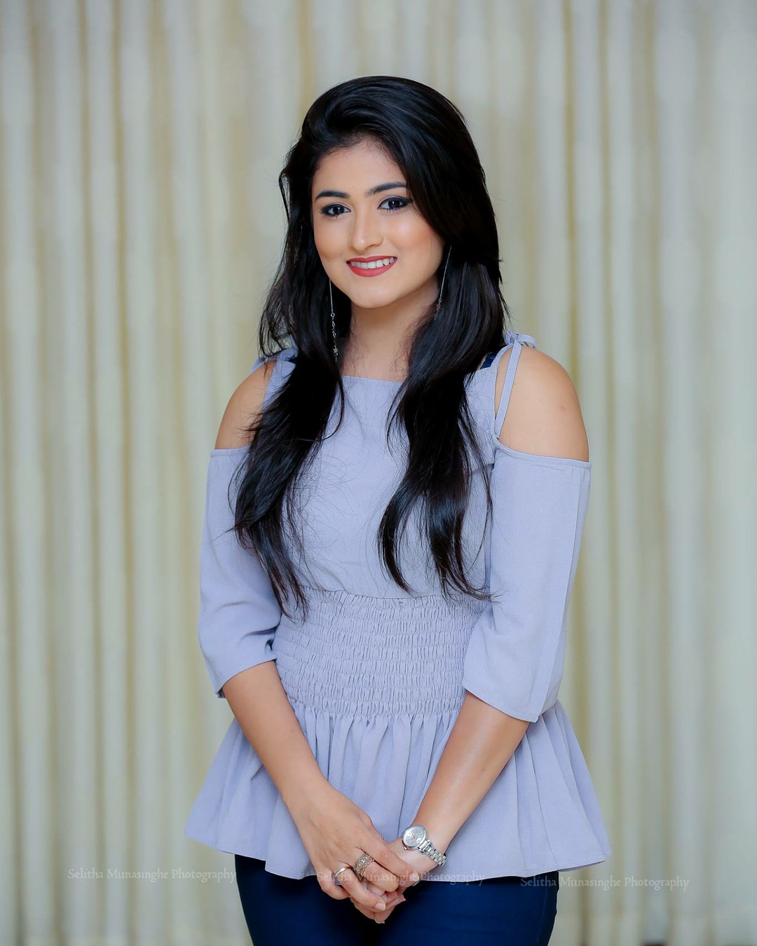 "කලාවෙන් අයින් වුණොත් අයින් වෙන්නේ විවාහය නිසයි, ඒක එදාට තමයි තීරණය ...