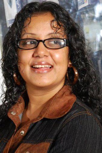"මව්පියන්ට ආදරය නොකරන කෙනෙක්ගෙන් බිරියට ආදරය බලාපොරොත්තු වෙන්න බැහැනෙ ...