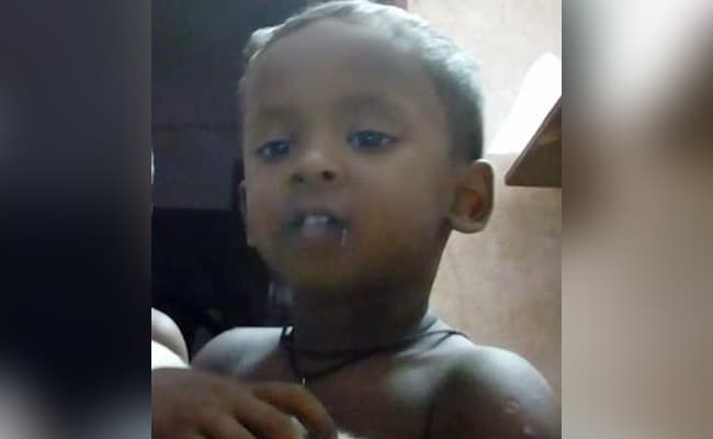 ලෝකයම කම්පා කරමින් පටු කුහරයක සිරවී සිටින සුජිත් බේරාගැනීමට තවමත් ...