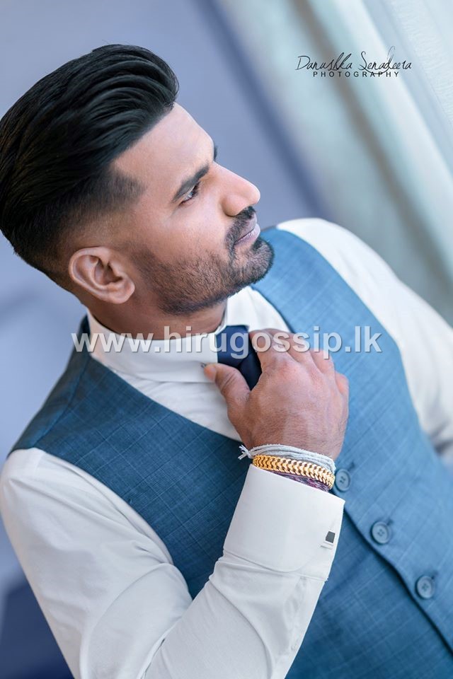 මංගල දිනයට හැඩවුණු සුපිරි ක්‍රීඩක කුසල්ගේ සහ කළණිගේ අලංකාර ඡායාරූප ...