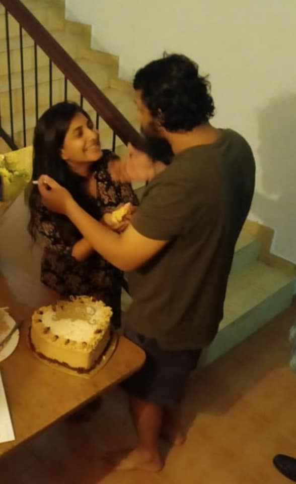 ජනප්‍රිය නිළි සමනලී ෆොන්සේකා සැමියා එක්ක උපන් දිනය සැමරූ හැටි ...