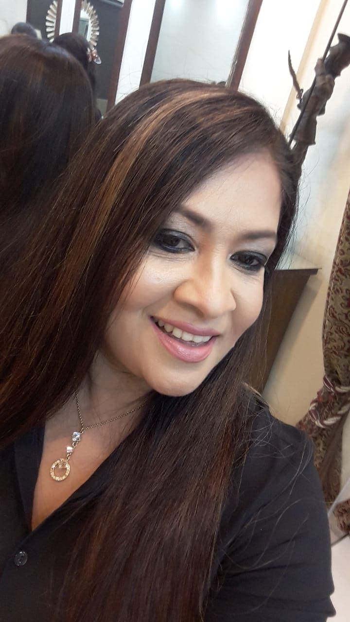 "පහත් ලිංගික ආශාවන් ඉෂ්ඨ කරගන්න සුනිල් ආරියරත්න නමින් පෙනී සිටි ...