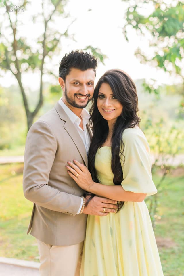 රංගන ශිල්පිනී ඉෂාරා සඳමිණිගේ පුංචි කැදැල්ලේ අලුත්ම ඡායාරූප එකතුව ...