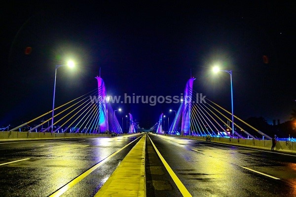 නව කැලණි පාලමේ විදුලි ආලෝක රටා මෙන්න - Photos - New Kelani Bridge ...