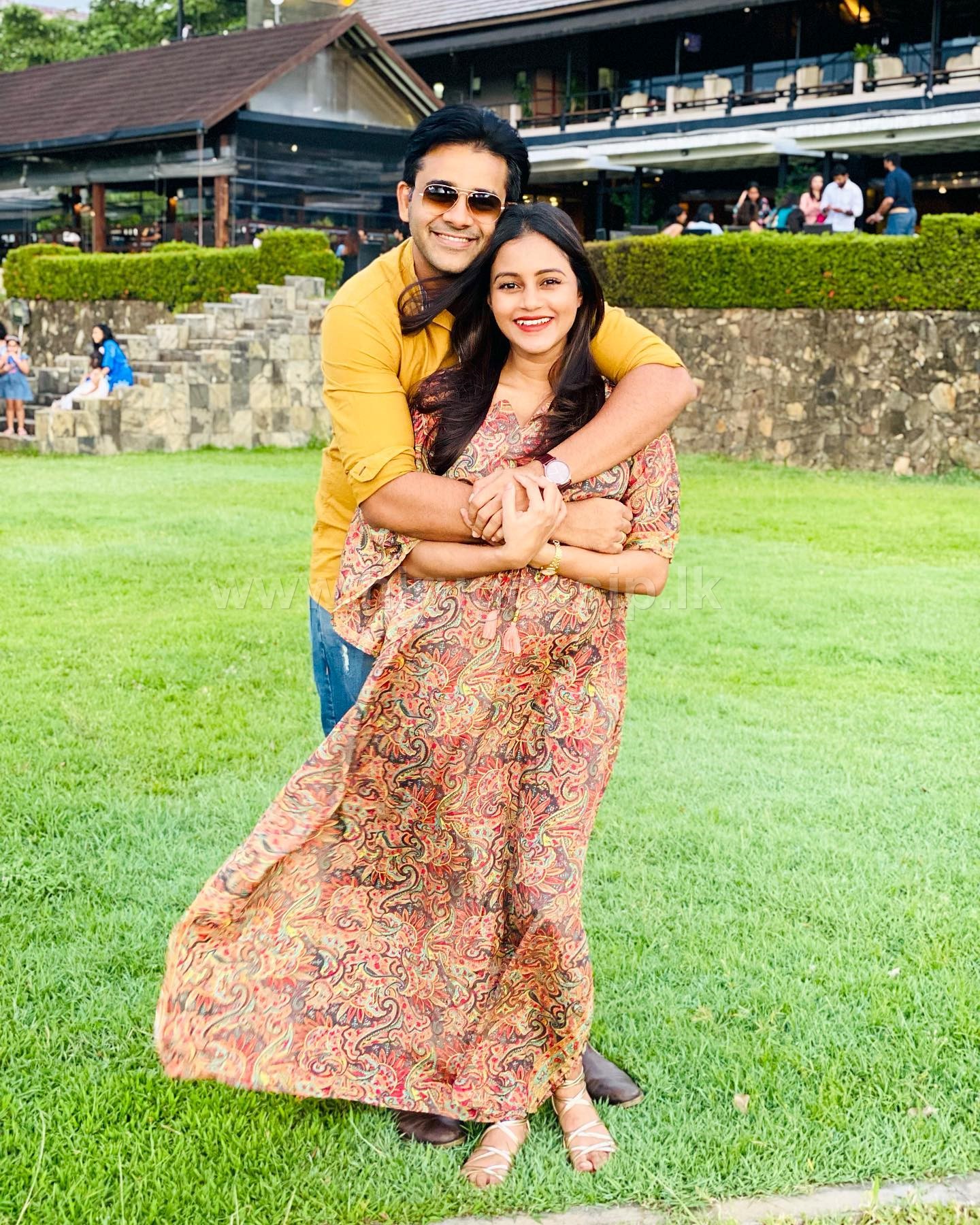 “අද නම් උදෙන්ම වැඩ පටන් ගත්තා !” - මව්පියන් වෙන්න ඉන්න, සාරංග සහ ...