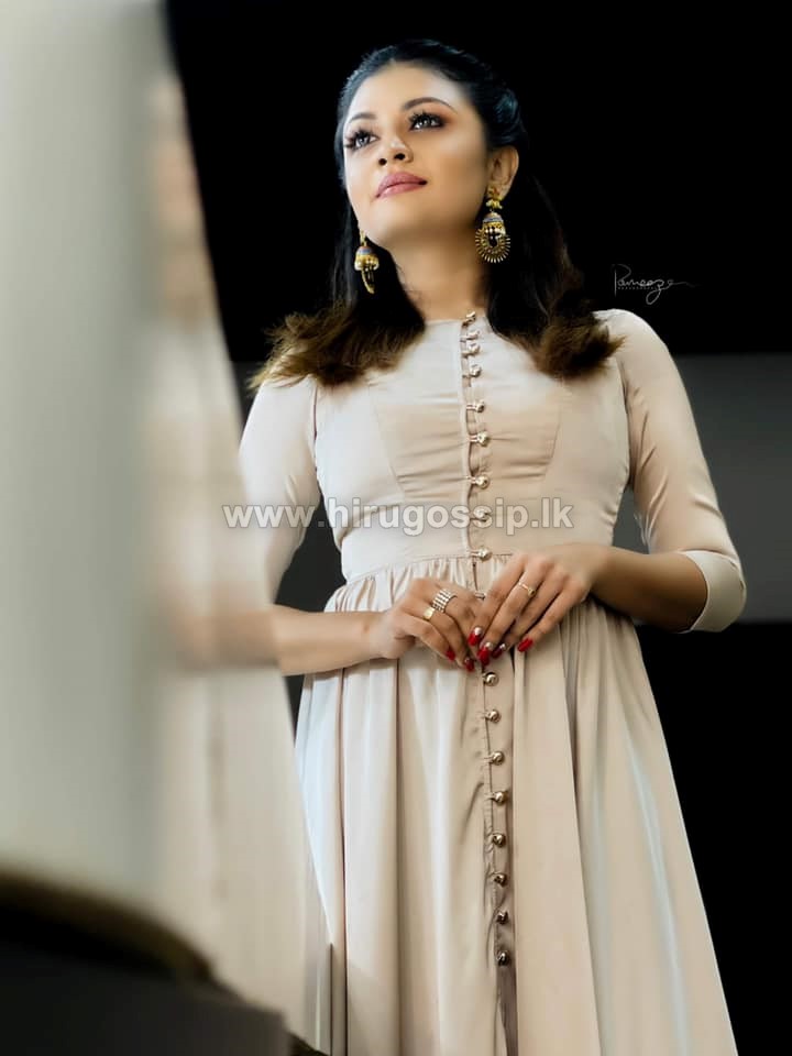 කෝල් කරලා මරණ තර්ජනය කළා.. ---- නවත්තන්න කිව්වා.. මේ තත්ත්වේ හැටියට ...