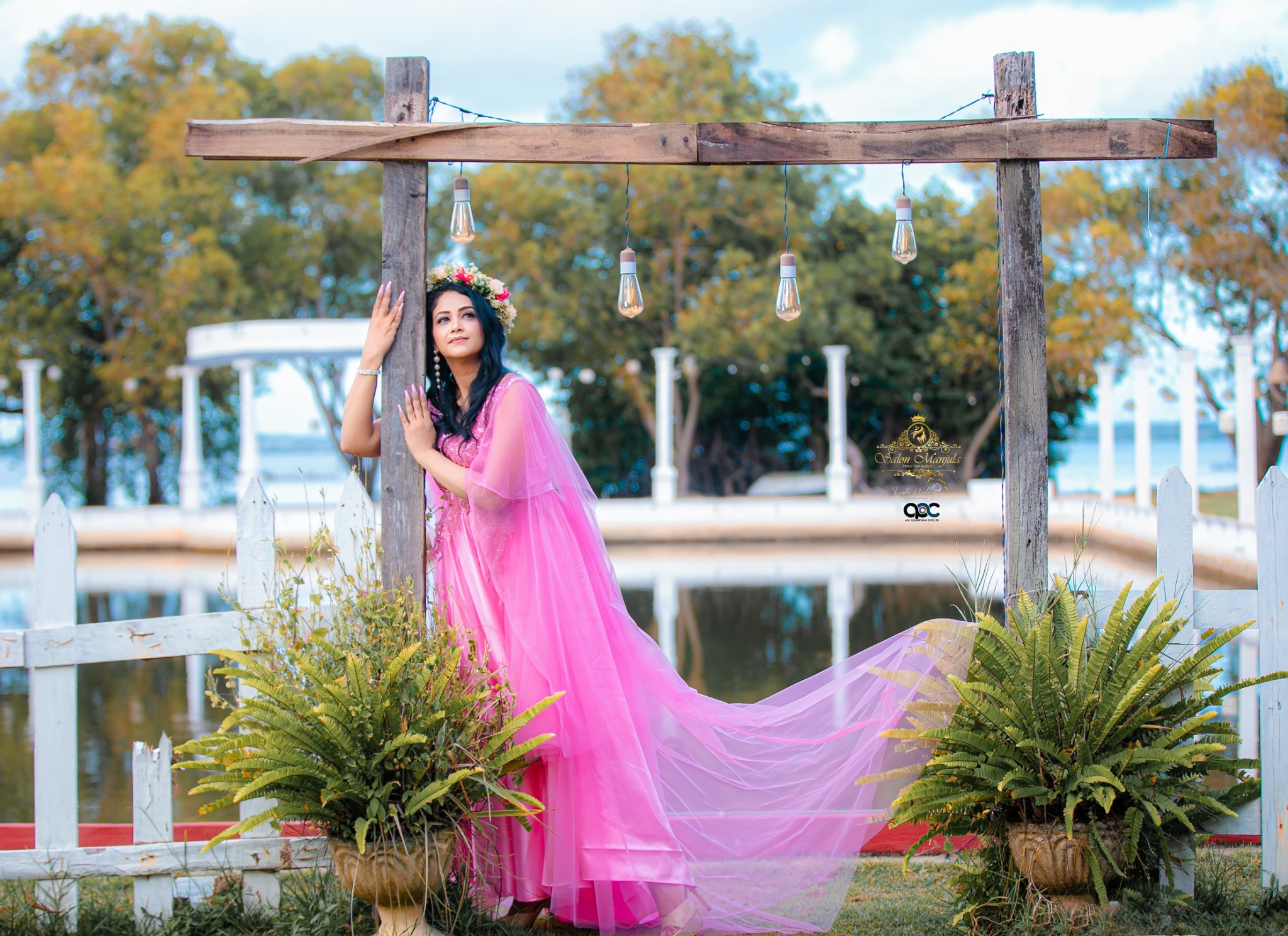 සුරංගනාවියක්ද මේ ! අද උපන්දිනය සමරන සුන්දර අශිකා... අම්මයි දූයි ...