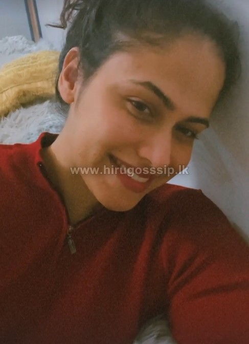 එයයි එයාගේ අරයයි දෙන්නම.. අනේ......” - සුරූපී නිළි සඳනි ප්‍රනාන්දුයි ...