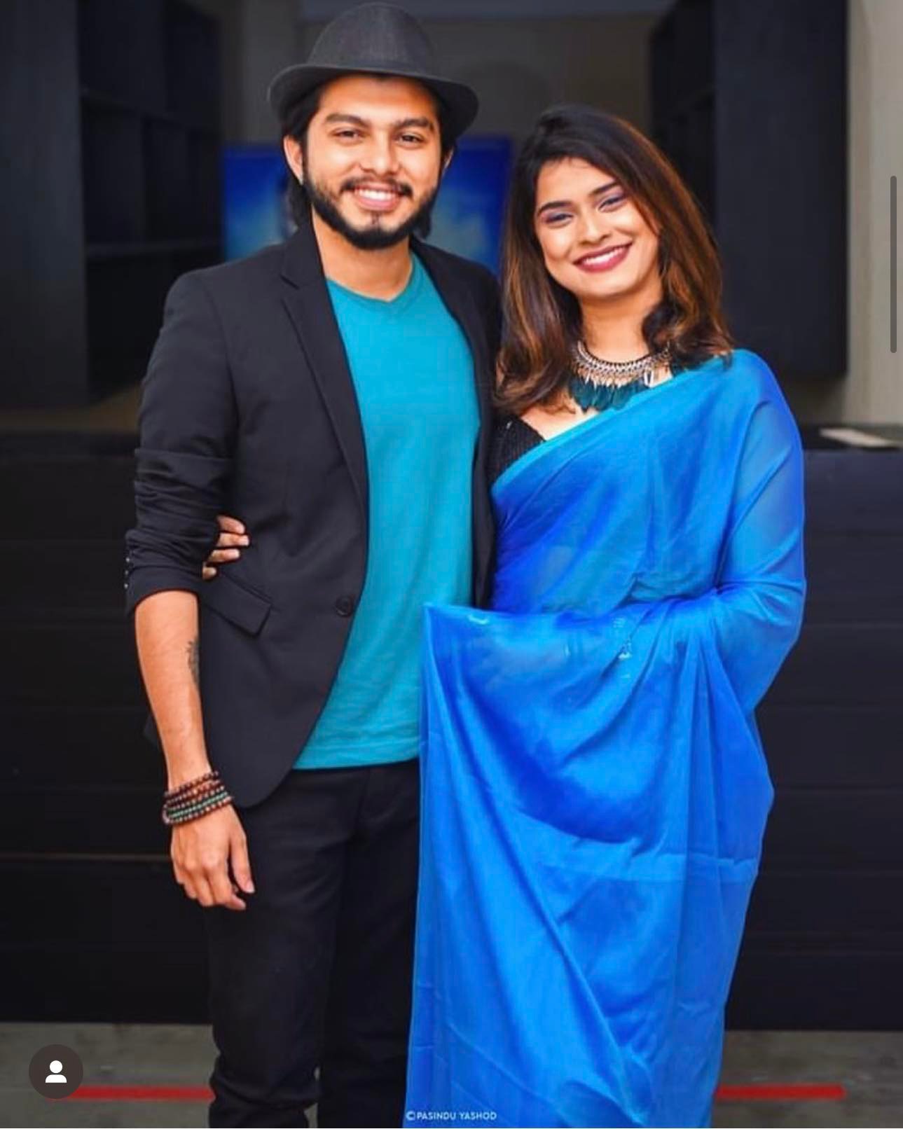 "අපේ සම්බන්දය ගැන අම්මාට කිවුවේ හරිම බයෙන්" "දැන් අපේ අම්මට හසිනි ...