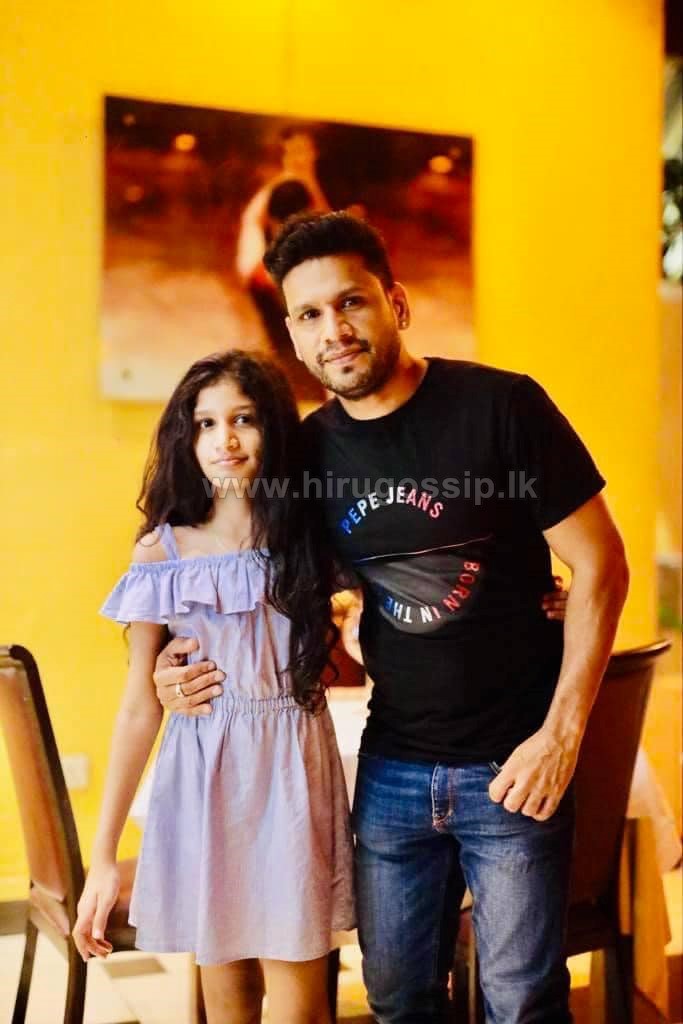 මං ආයෙ ඔක්ටපෑඩ් ගහන් නෑ! කවුරුත් මූට හොඳ වැඩේ කියලා මඩ ගහලා තිබුණේ නෑ ...
