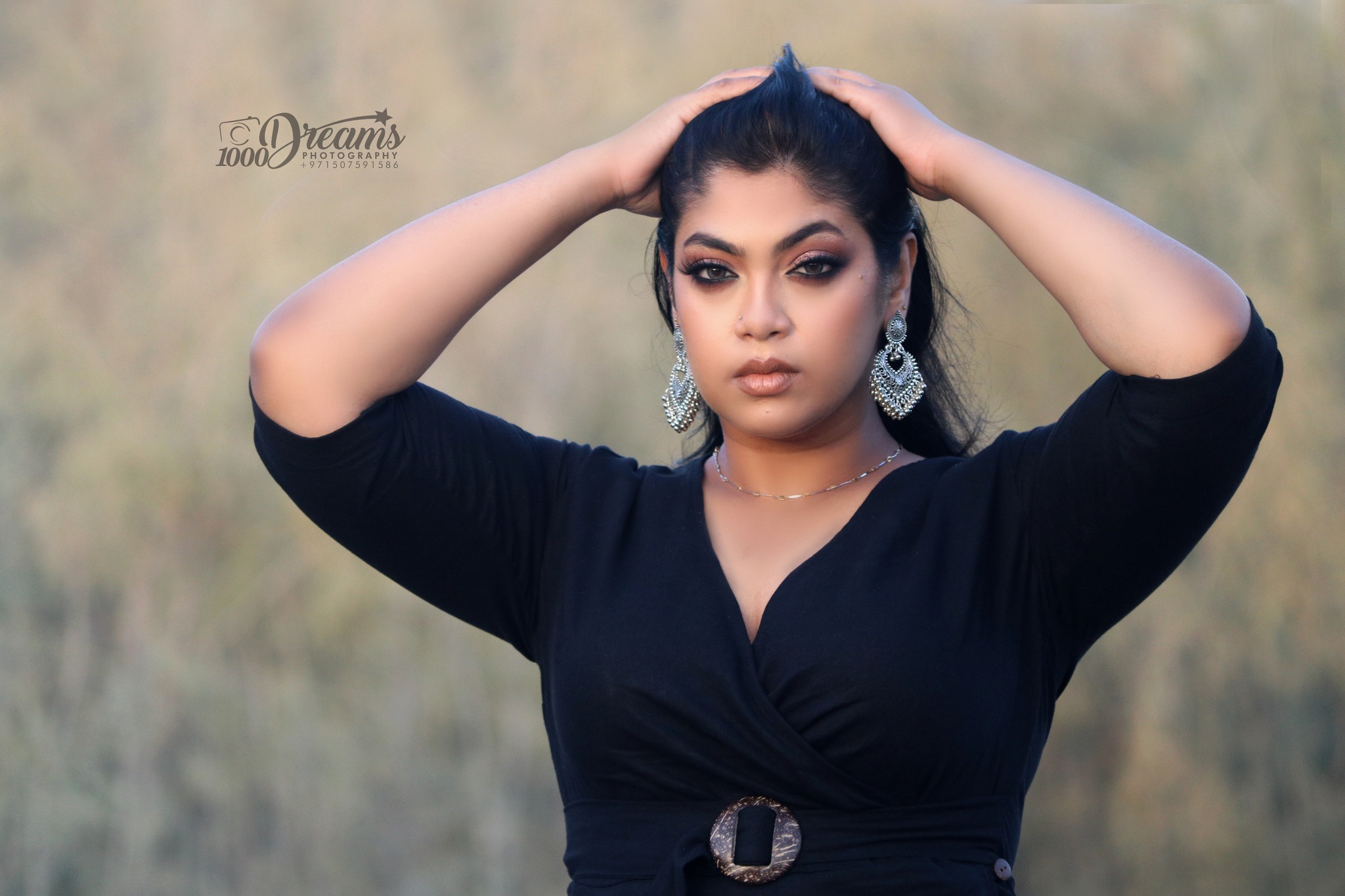 "දැනෙනවා නම් ඉන්නවා නම් - සුහද පිළිගන්න මේ ආදරේ... හිතෙනවා නම් පෙනෙනවා ...