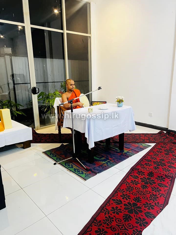 ඔබට පින් අනුමෝදන් වේවා...!! දැන් හරියටම අවුරුද්දක්...” - නිළි හිමාලි ...