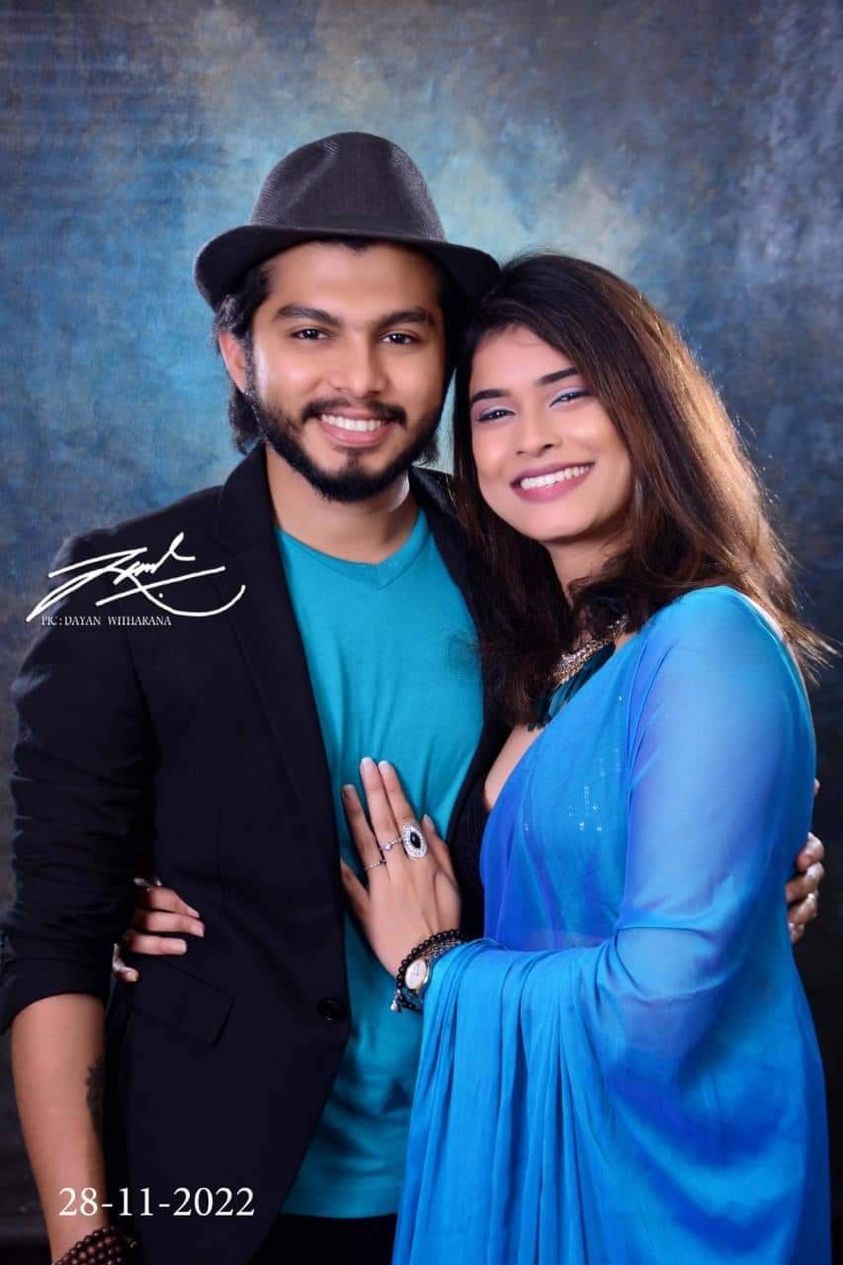 "හීන හැබෑවෙනවා කියන එක, විශ්වාස කරේ ඔයාව හම්බුණාට පස්සේ... ආදරෙයි මං ...