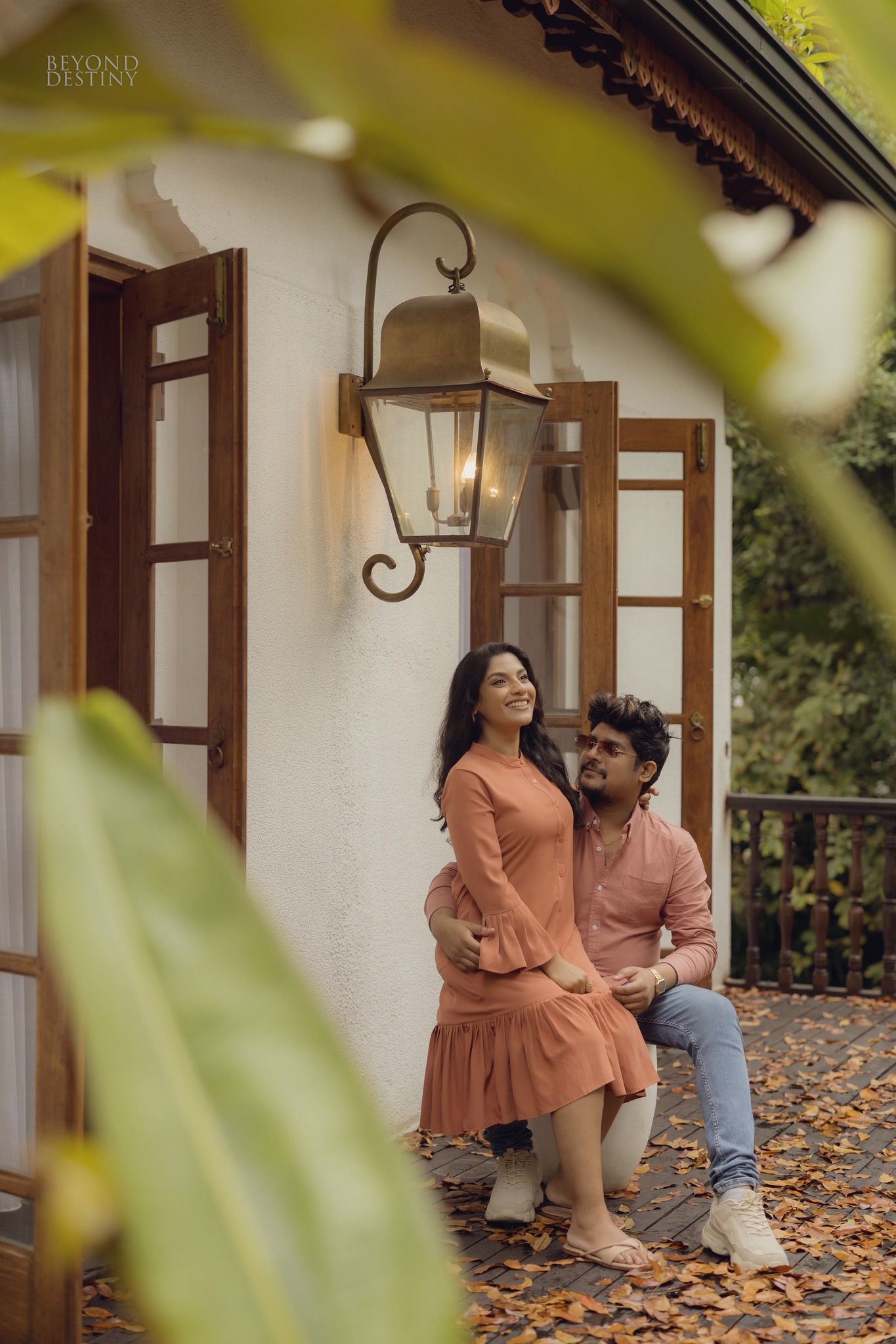"සිහින දකින්න මගේ සිහිනේ හිමිකාරිය වන්න..." අද යුගවිදියට යන සනුකගෙයි ...