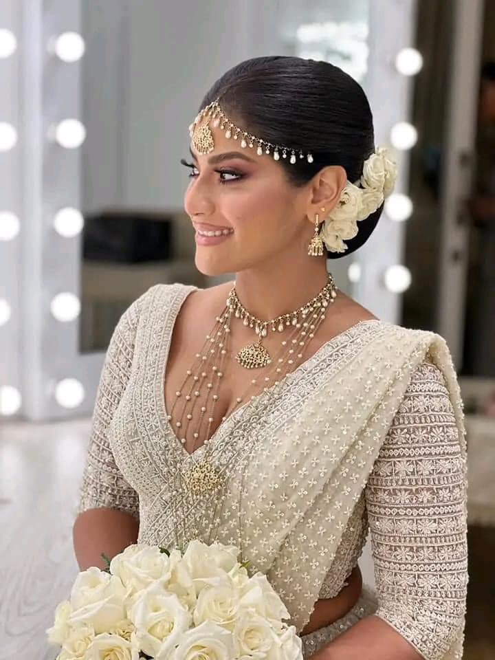 "හැමදාම ආදරෙන් ඉන්න පුතේ..." සනුකගේ පියා සංගීත් වික්‍රමසිංහ පුතුගේ ...