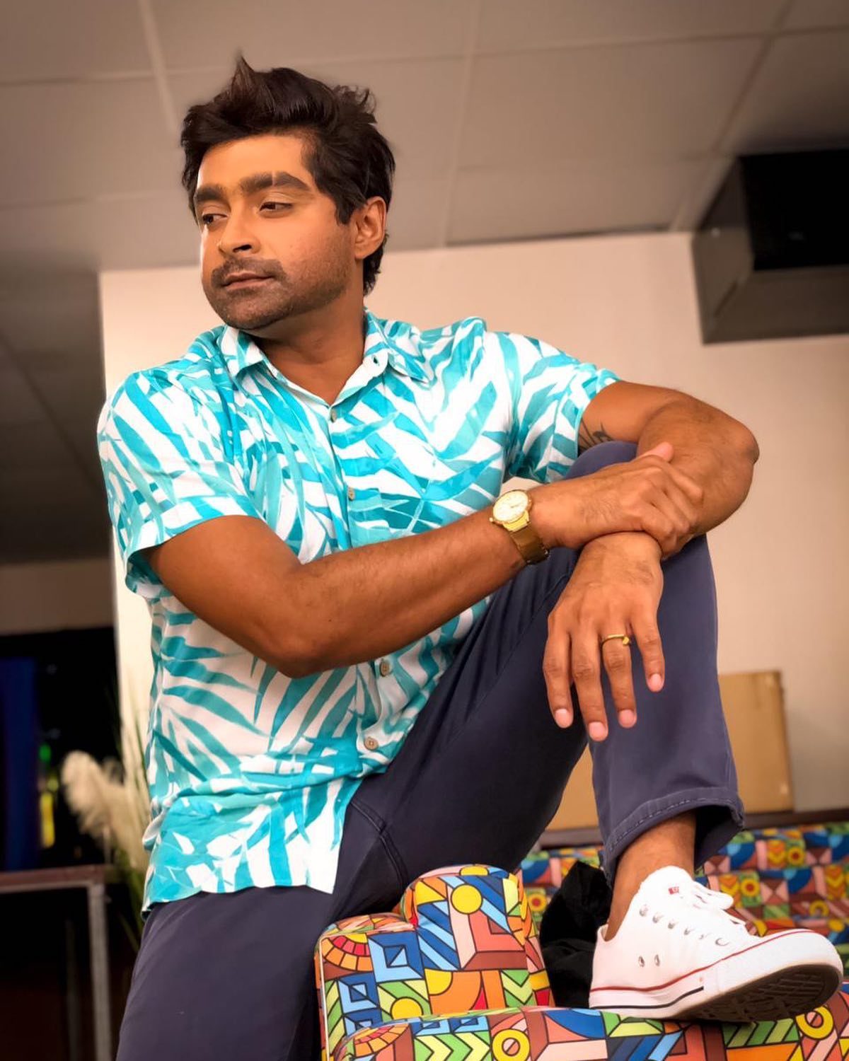 "තාත්තාගේ මරණයට මමත් වගකියන්න ඕනේ" ජනප්‍රිය රංගන ශිල්පී කාවිංග පෙරේරා ...