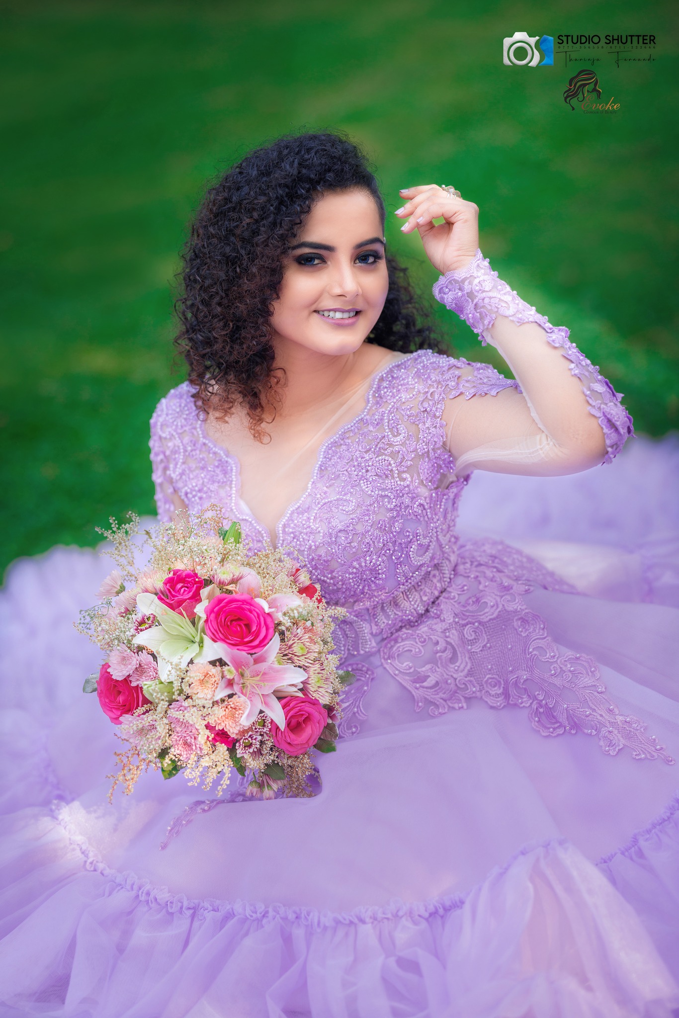 කවුරුත් ආදරේ කරන සුන්දර කැරලිකාරි.... බෝනික්කියක් වගේ ලස්සන ! දිවිතුරා ...