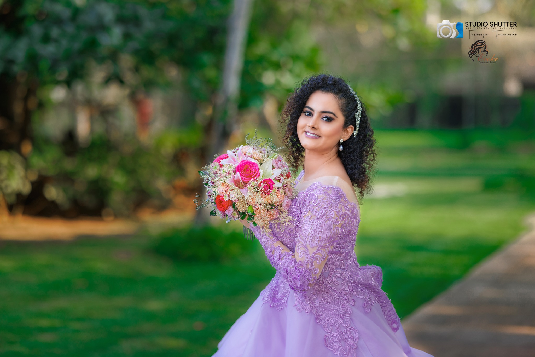 කවුරුත් ආදරේ කරන සුන්දර කැරලිකාරි.... බෝනික්කියක් වගේ ලස්සන ! දිවිතුරා ...