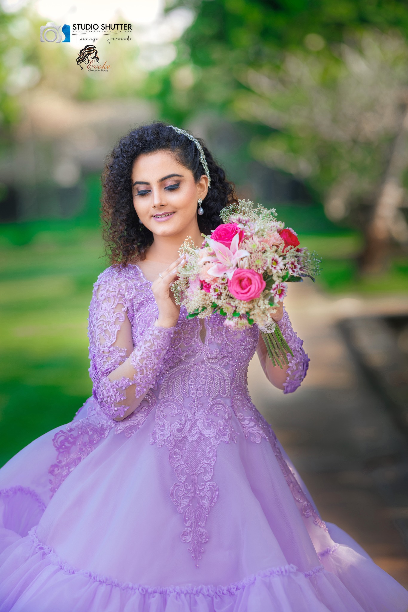 කවුරුත් ආදරේ කරන සුන්දර කැරලිකාරි.... බෝනික්කියක් වගේ ලස්සන ! දිවිතුරා ...