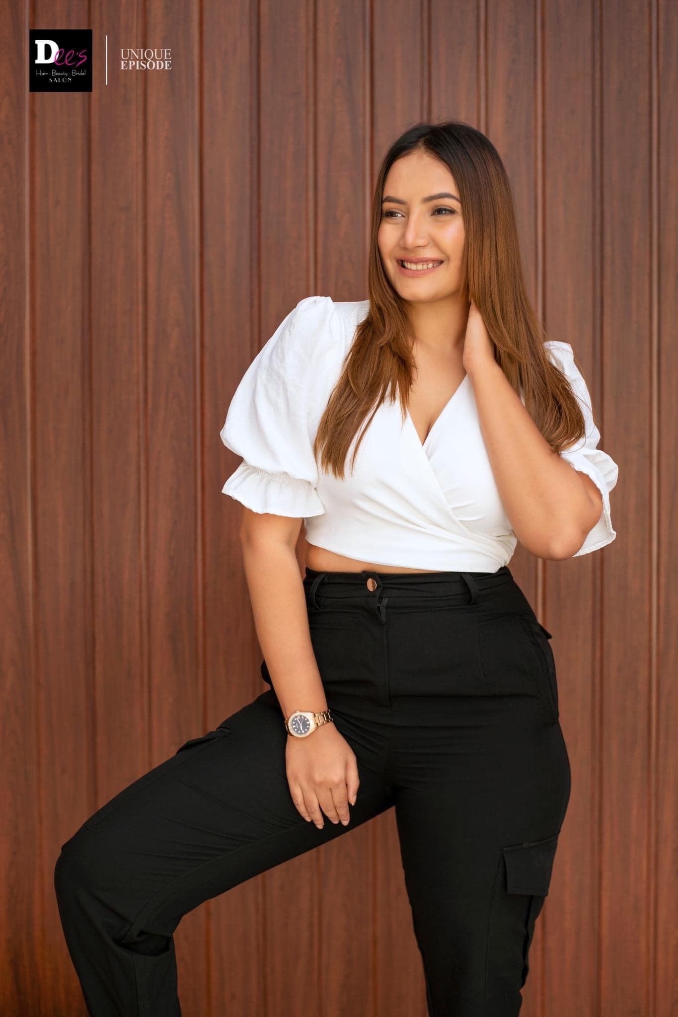 "එයා කොණ්ඩෙ කපන්න ගිහින්..." ජනප්‍රිය නිළි ටීනා ශනෙල් කොණ්ඩෙට කරලා තියෙන දේ මෙන්න - Teena Shanel ...