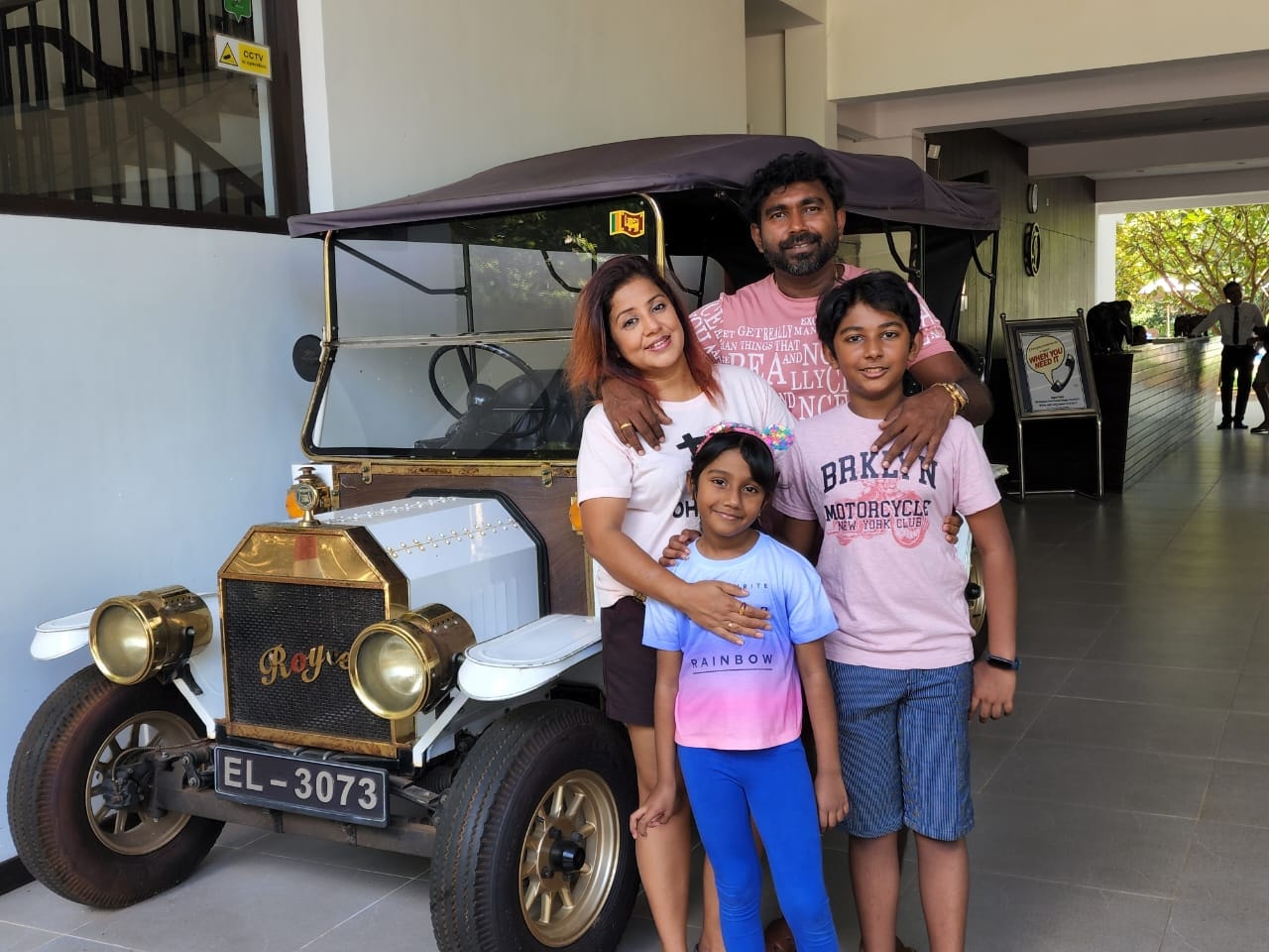 "දරුවෙකු තුළ ආදරය හා කරුණාව වගා කරන්න" ජනප්‍රිය ටෙලිනාට්‍ය නිළි නිමන්ති ...