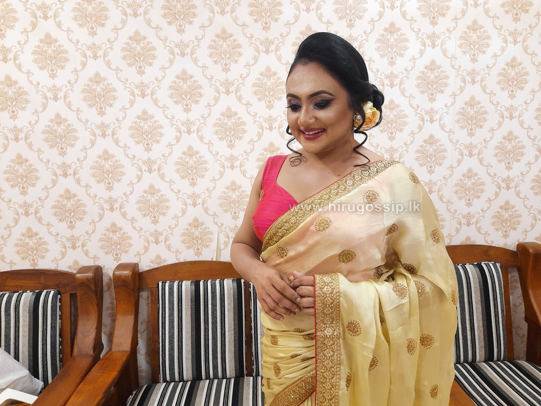 අනූ ඔයා ලස්සන මනමාලියෙක් වෙලා යනවා බලන්න ආසාවෙන් හිටපු කෙනෙක් මමත් ...