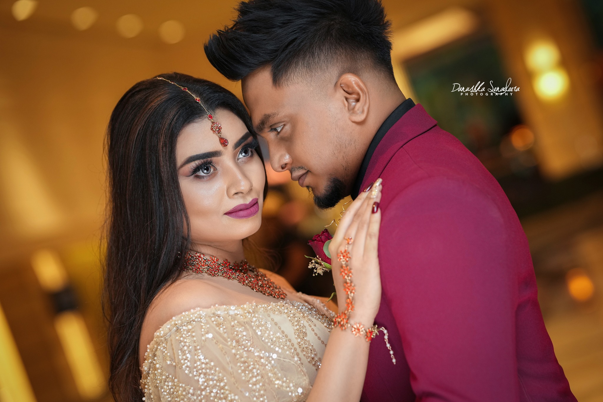 ජීවිතේ ලස්සනම දවසෙ ඒ දෙන්නා... සොඳුරු විවාහ දිවියට පිවිසි, අශාන් ...