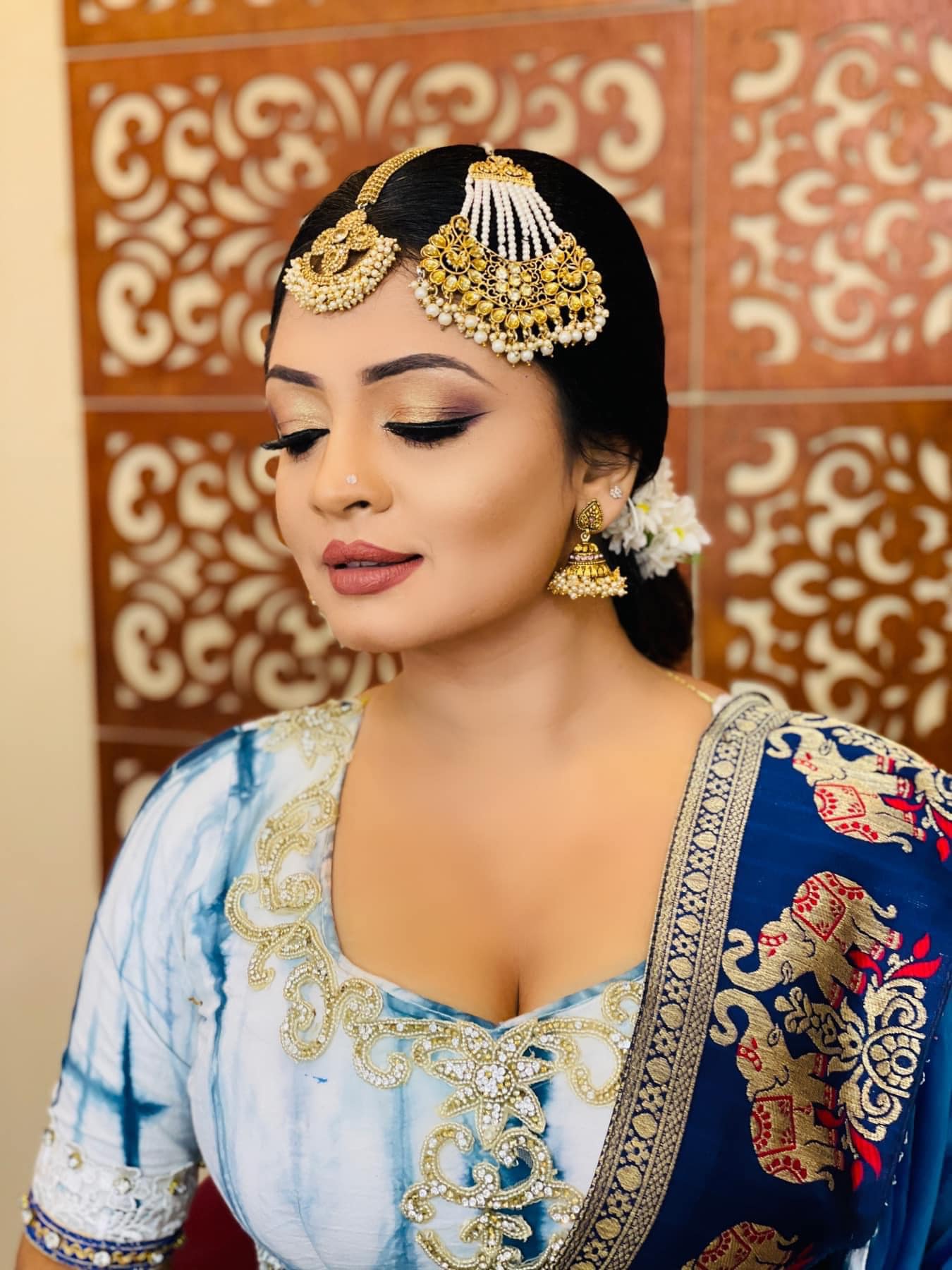 දිව්‍යාංගනාවක් වගේ ! පුංචි තිරය හැඩකරන, හුරුබුහුටි නිළිය... රුක්ෂානාගේ ...