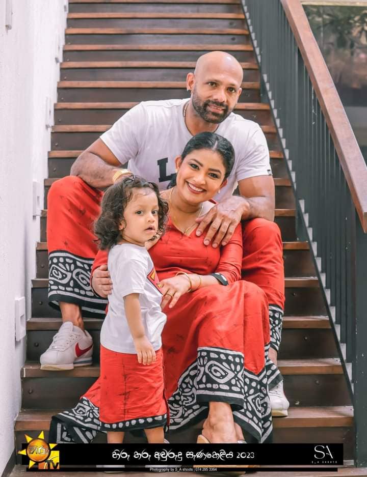 හුරතල් පැටියත් එක්ක, මුතූ සැමරූ ආදරණීය අවුරුද්ද - Photos - Muthu Tharanga - Hiru Gossip, Lanka ...