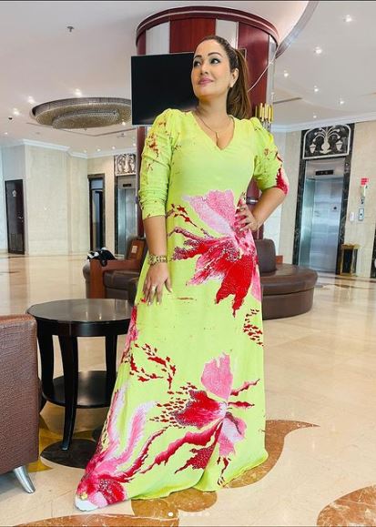 හැබැයි ඒ මල කඩා ගත්තහම....., ඒක ...... නෑ.. ඔයාටත් නෑ... ඒ නිසා හැම ...