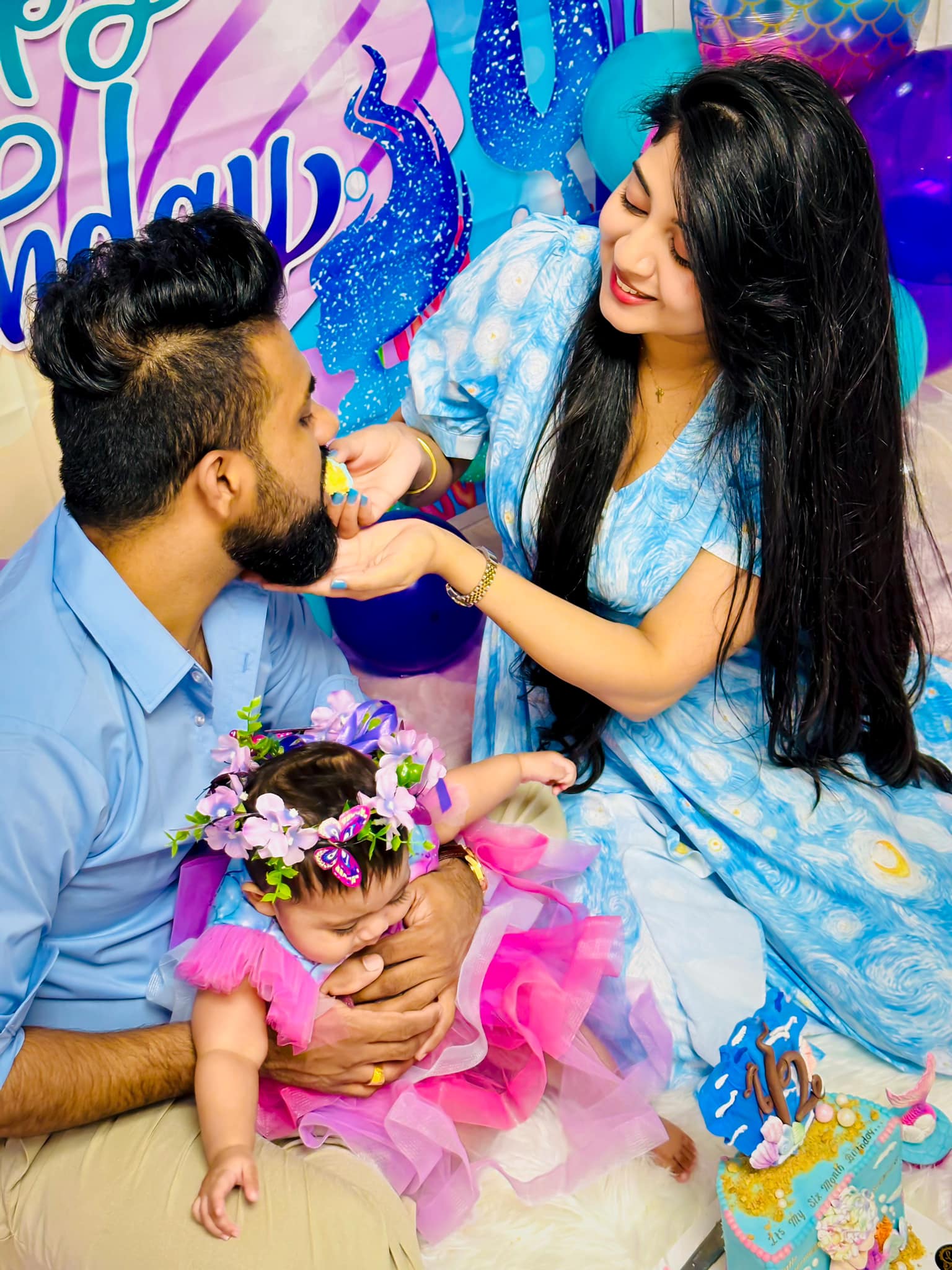 කොහොමද මේ චූටි බෝලේගේ හැඩ... ඒ දෙන්නගේ චූටි මැණිකට දැන් මාස හයක් ලු... - Samee And Sandu - Hiru ...