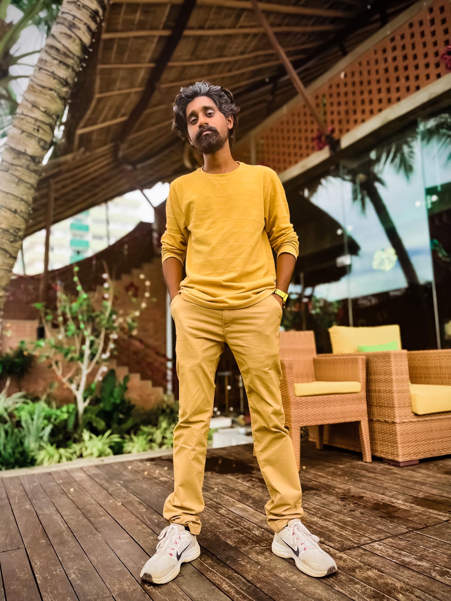 ලෝකයේ හොඳම විකට ශිල්පීන් අතරට ගිය අපේ ශ්‍රී ලාංකිකයා - Sandaru Sathsara ...