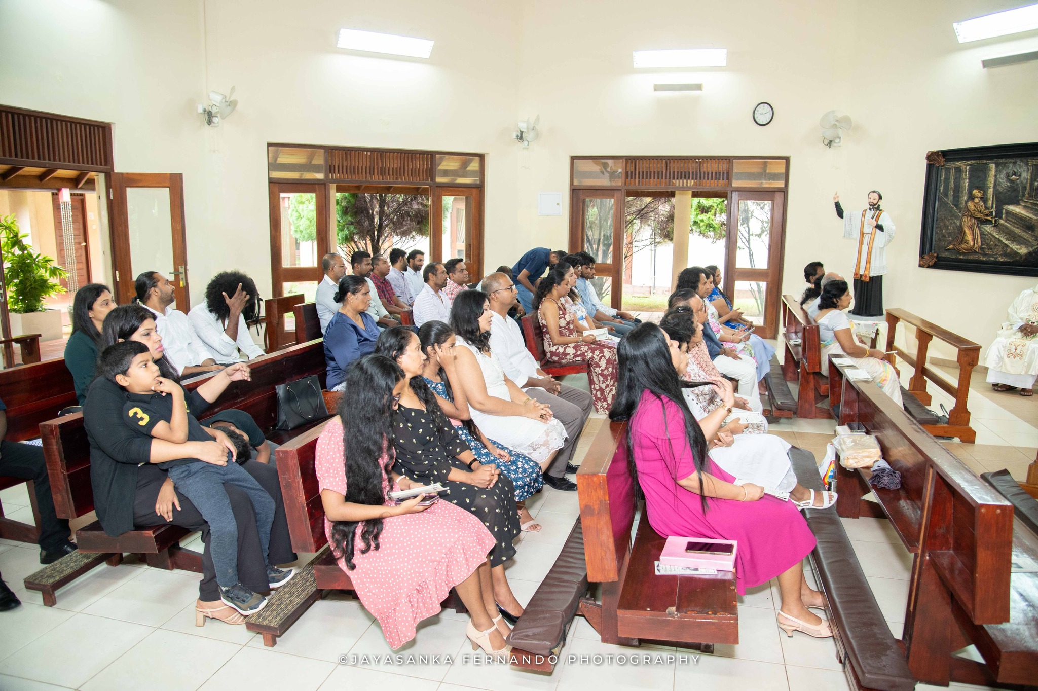 හැමෝම ආදරය කරන මේරියන්ස්... එයාලගේ 35 වෙනි සංවත්සරය වෙනුවෙන් කළ දේ ...