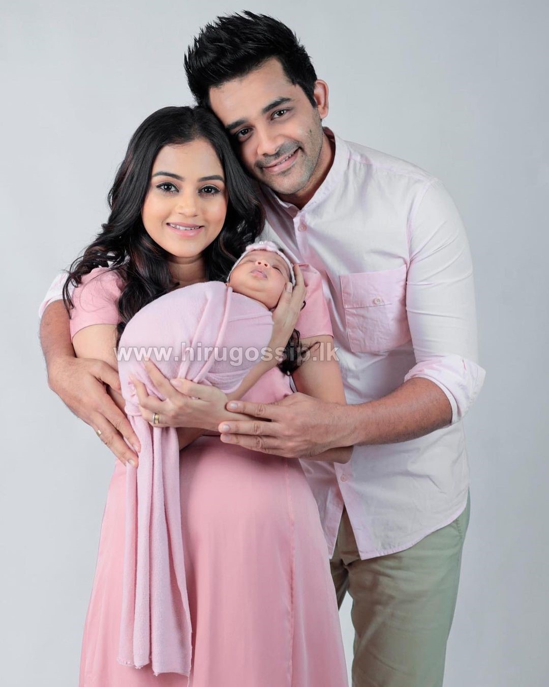 සාරංග මගේ ළඟින්ම හිටියා.. නිර්වින්දනය කරන්න ඉක්ජක්ශන් ගහද්දි සෑහෙන්න කෑ ...