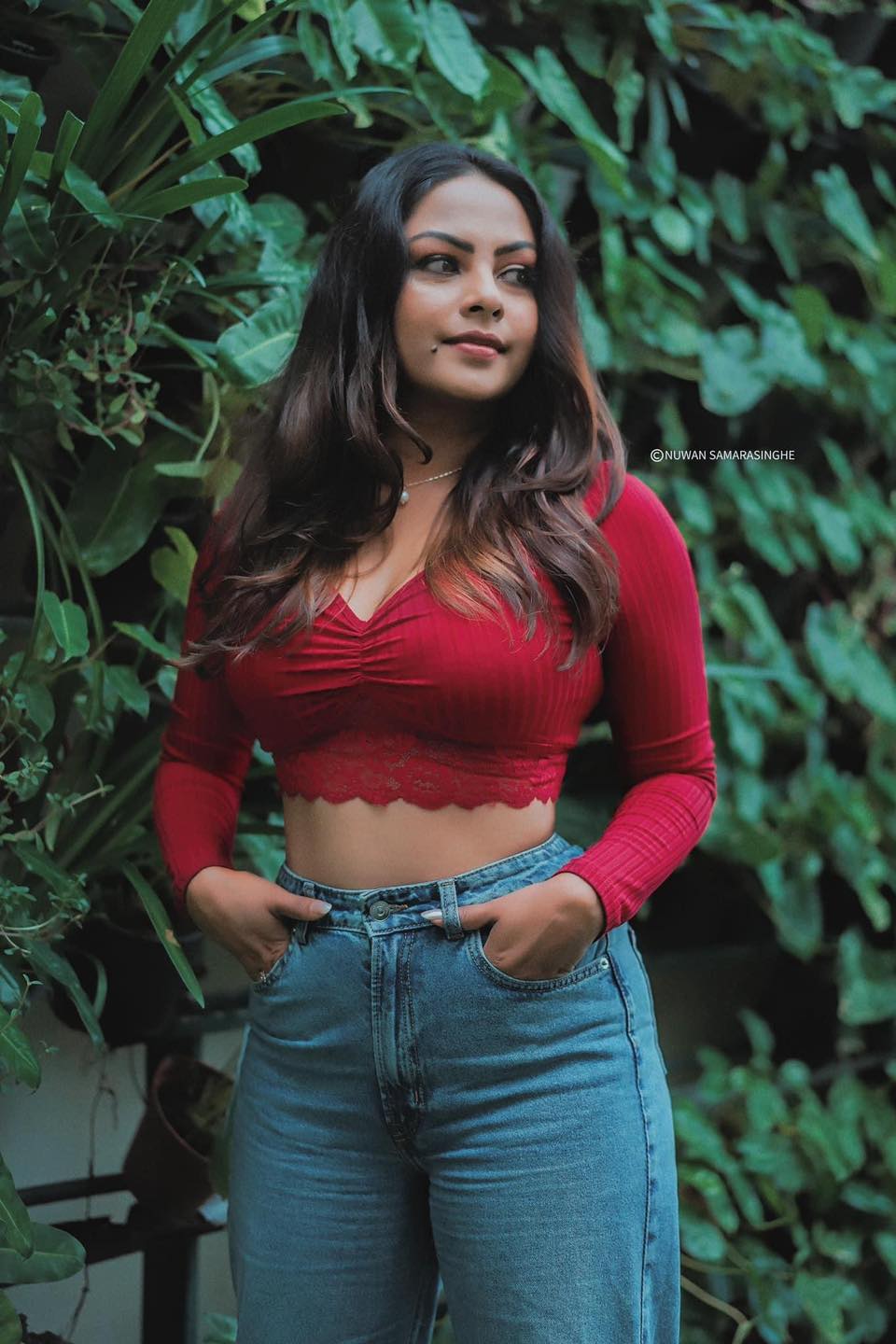 "මම දැන් ආදරේ උපරිමයෙන් විඳිනවා... විවාහ වුණාම රඟපාන එක නවත්තනවා ළමයි හදාගෙන ජීවත් වෙන්න" ශලනි ...