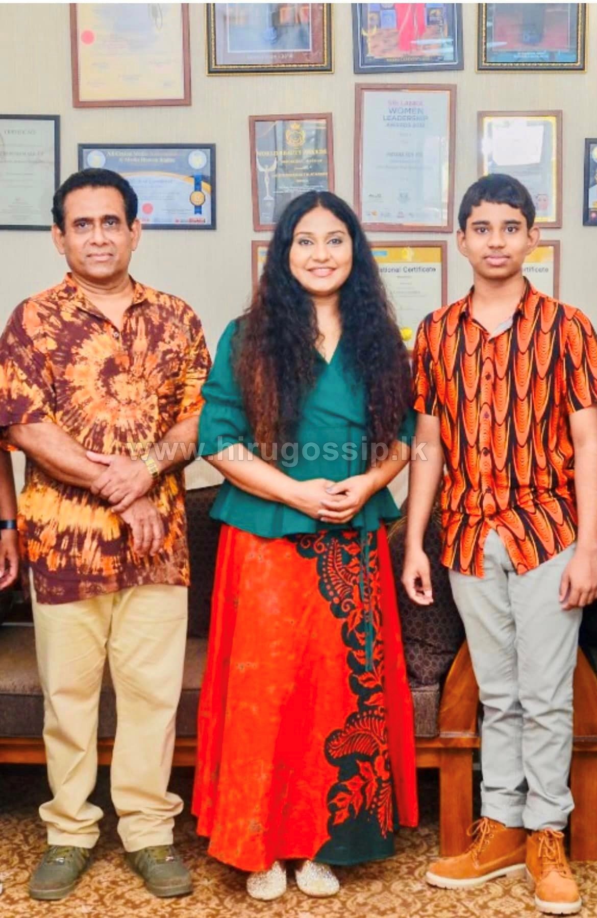 මම ගැන සුමිත් තරම් මේ ලෝකෙ කවුරුත් දන් නෑ. මිනිස්සුන්ගේ ආකර්ශනය තිබ්බා. මංගල යෝජනා එන කාලේ ...