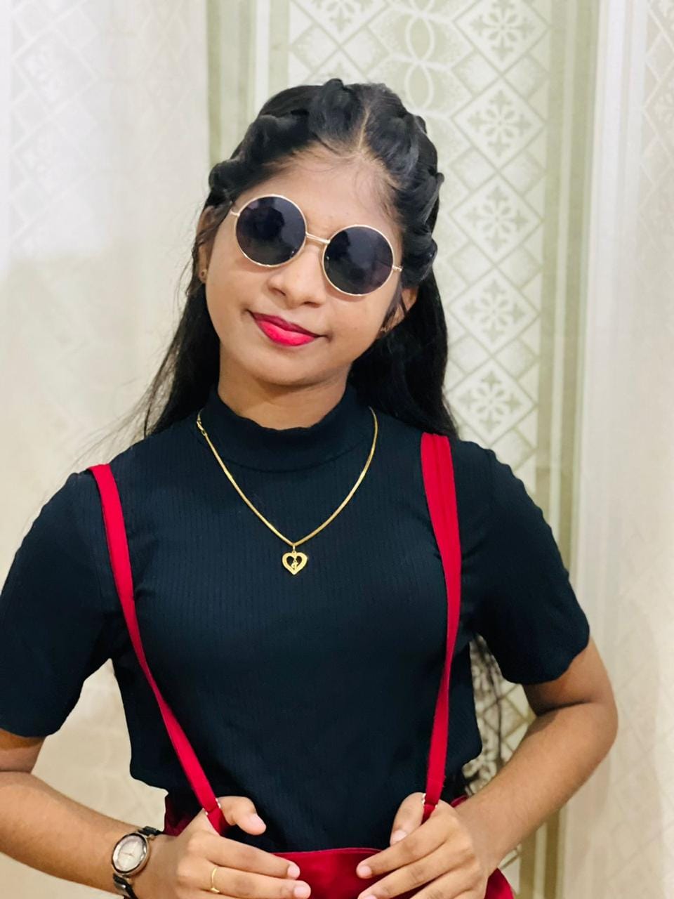 හිතුවද මෙහෙම කරන්න පුළුවන් කියලා...? ලංකාවේ පුංචි කෙල්ලෙක් තමිල්නාඩුවේ ...