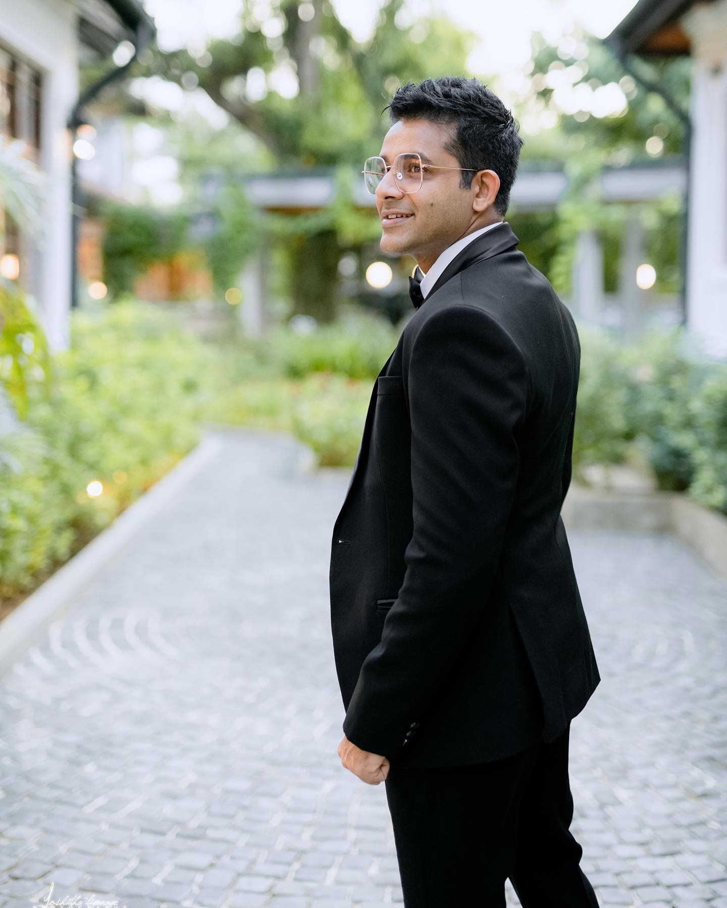 "සමහරු ජනප්‍රියත්වයෙන් වල්මත් වෙනවා... ආපු වැඩේ අමතක වෙනවා" "ඒකේ ...