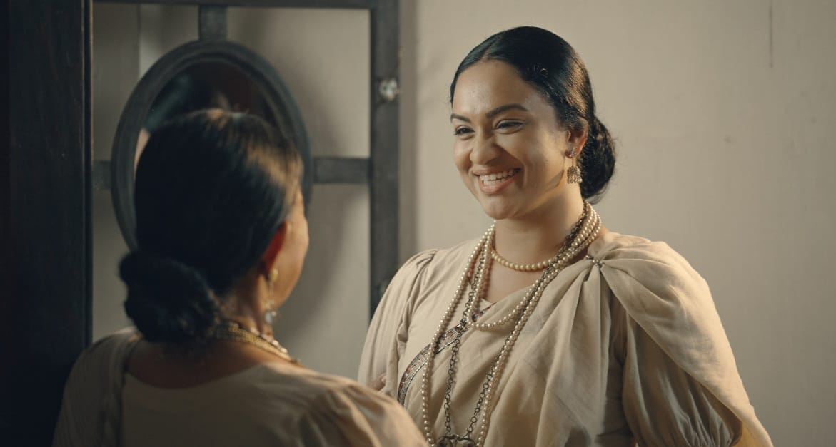 "සිනමා රූපීව ටෙලි සිත්තමක් කරන්න හැමදාම මාර විදිහට මහන්සි වෙනවා... ඇහැට ...