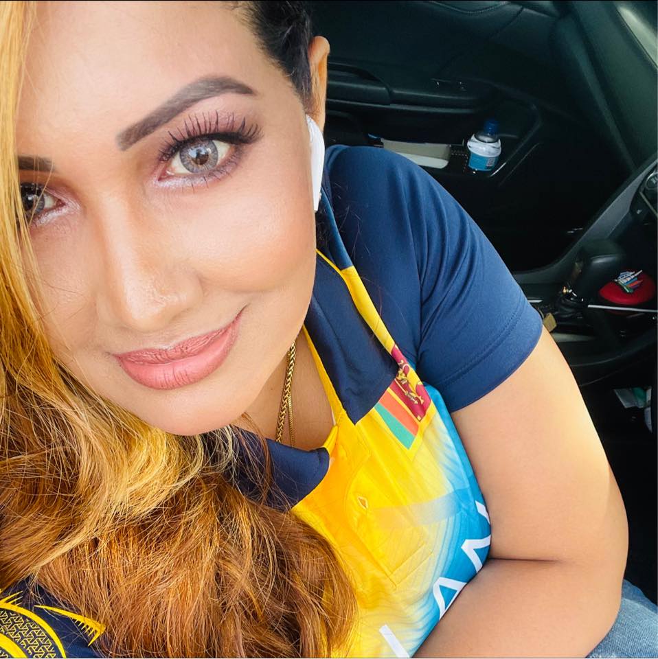ඔයාට ඔයාවම නැති වෙනවනන් ඒ ඔයාගේ තැන නෙවෙයි...." රවට්ටන්න පුරුදු වුණ ...