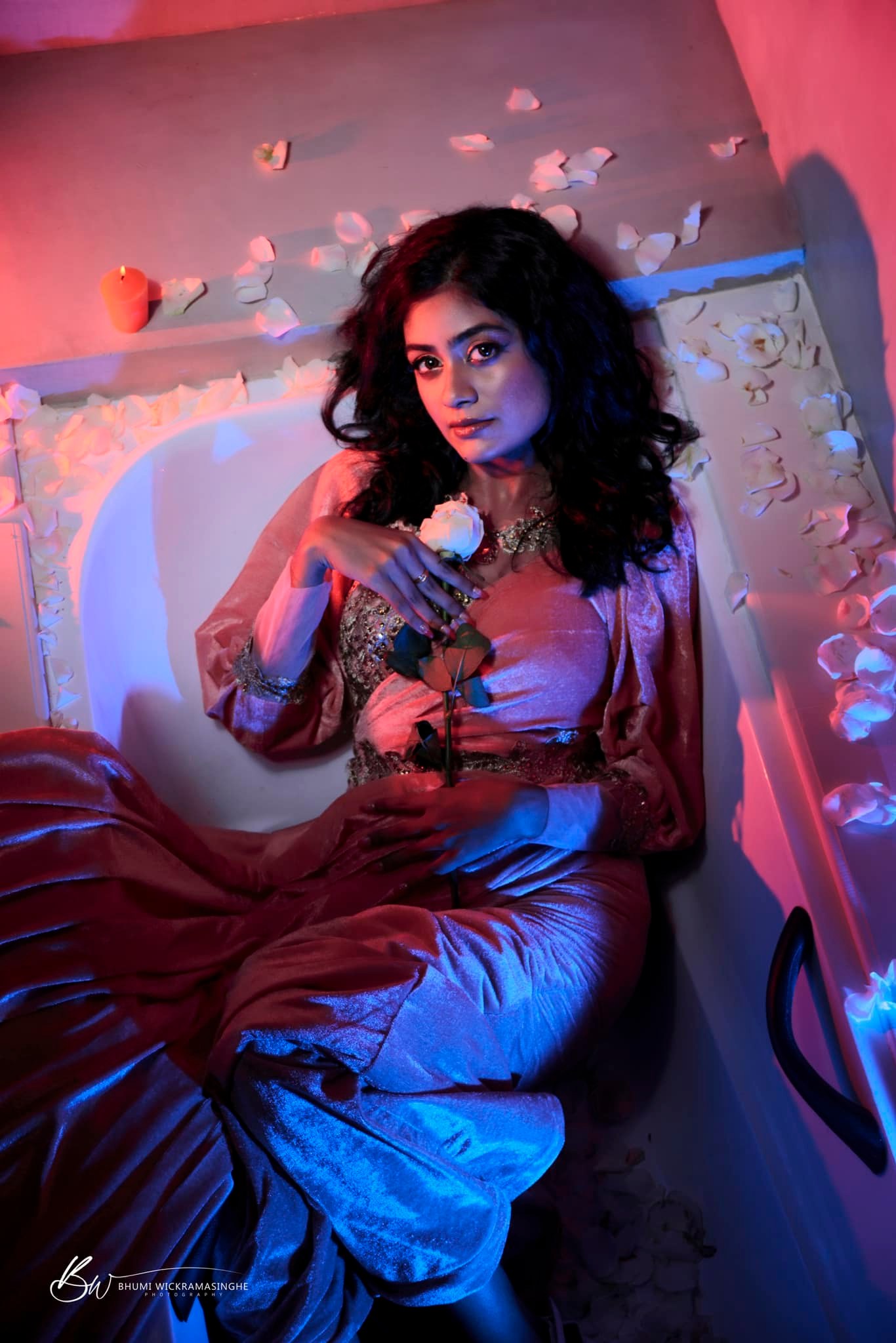 21 වැනි පරිච්ඡේදය සරාගී අමුතුම විදිහකට... ජනප්‍රිය රංගන ශිල්පිනී වගීෂා ...