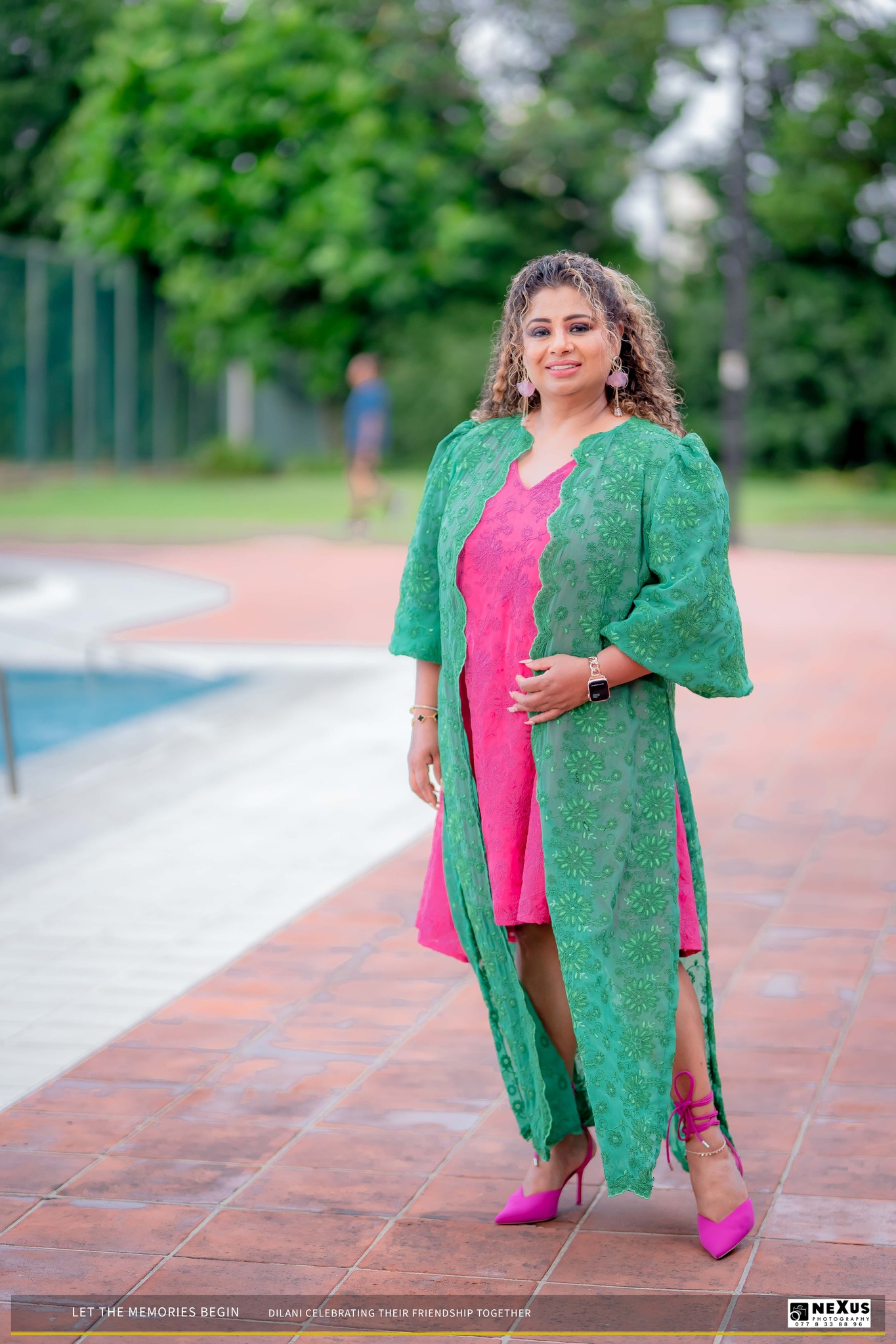 කොතරම් දුර හිටියත් එදා යාළුකම් තවමත් ඒ වගේමයි.. කාලෙකට පස්සේ ආයෙත් ඔන්න ...