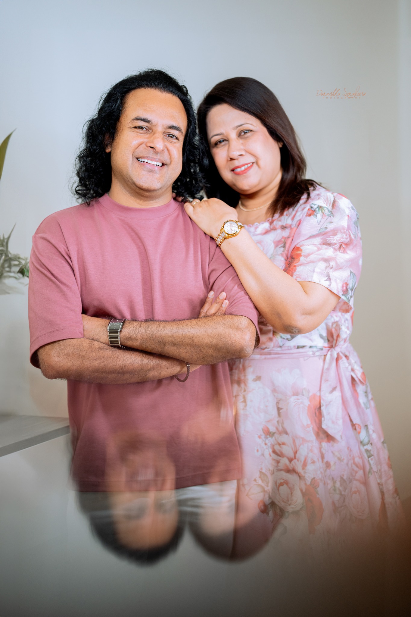 "අත්වැල් බැඳගෙන ජීවිතය විඳිමින් ආ දුර හරිම ආදරණීයයි.." ජීවිතේ තවත් ...