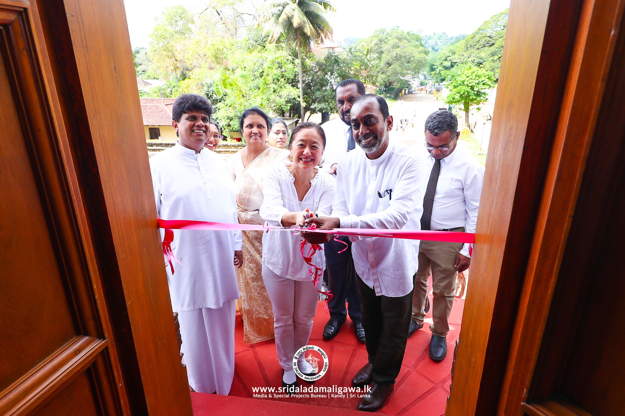 ශ්‍රී වික්‍රම රාජසිංහ රජු යළි මහනුවර මාලිගාවට - Photos - King Sri ...