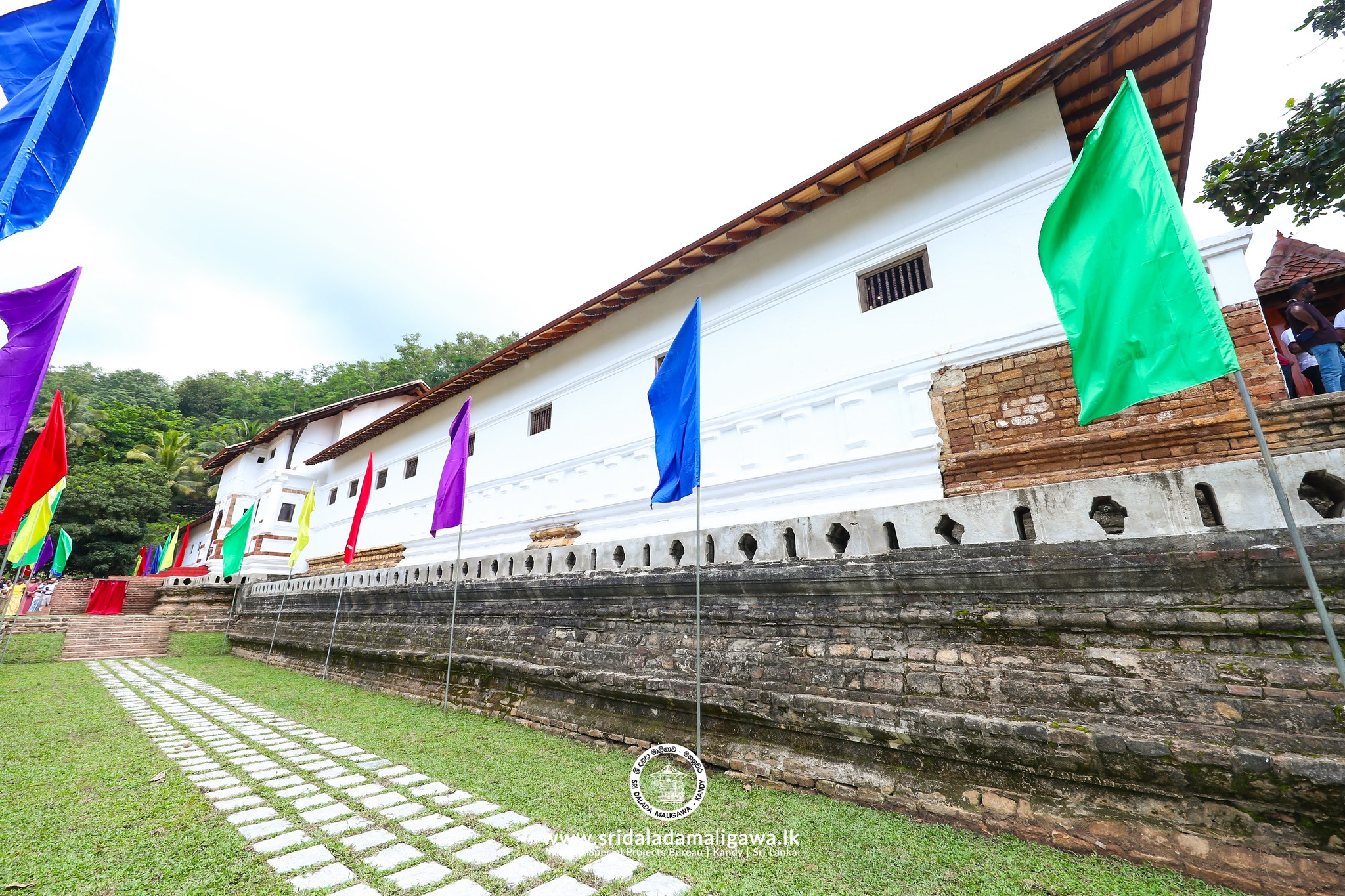 ශ්‍රී වික්‍රම රාජසිංහ රජු යළි මහනුවර මාලිගාවට - Photos - King Sri ...